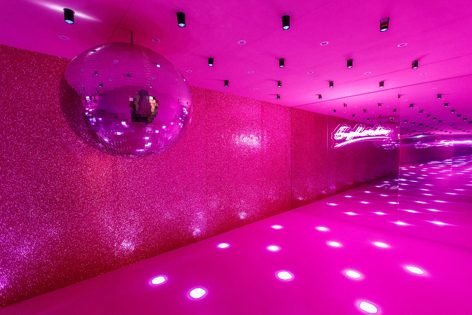 Museum of Dreamers: the Milanese pop-up space dedicated to dreams ...